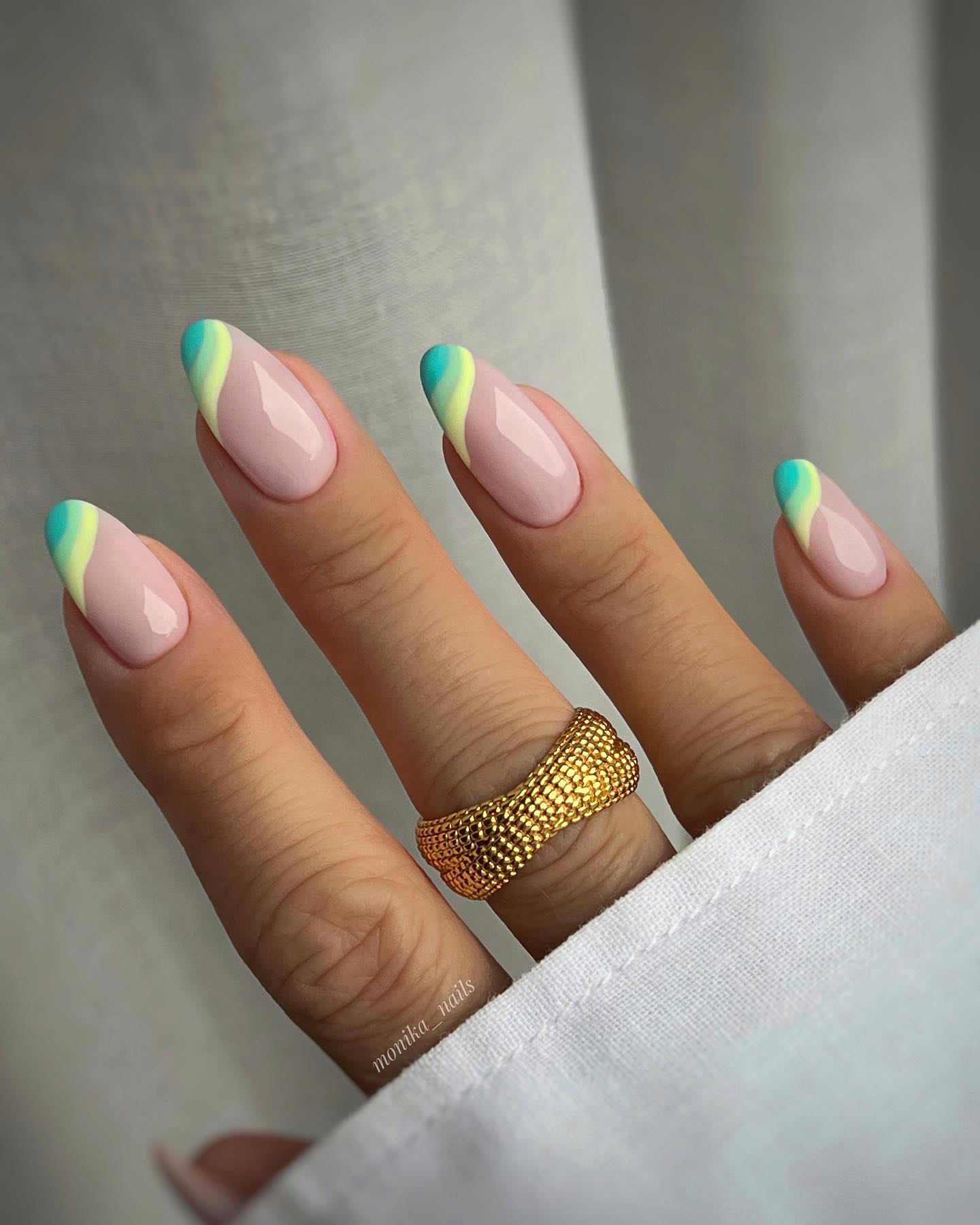 50+ Tri Color Nail Designs For An Amazing Manicure! - The Pink Brunette